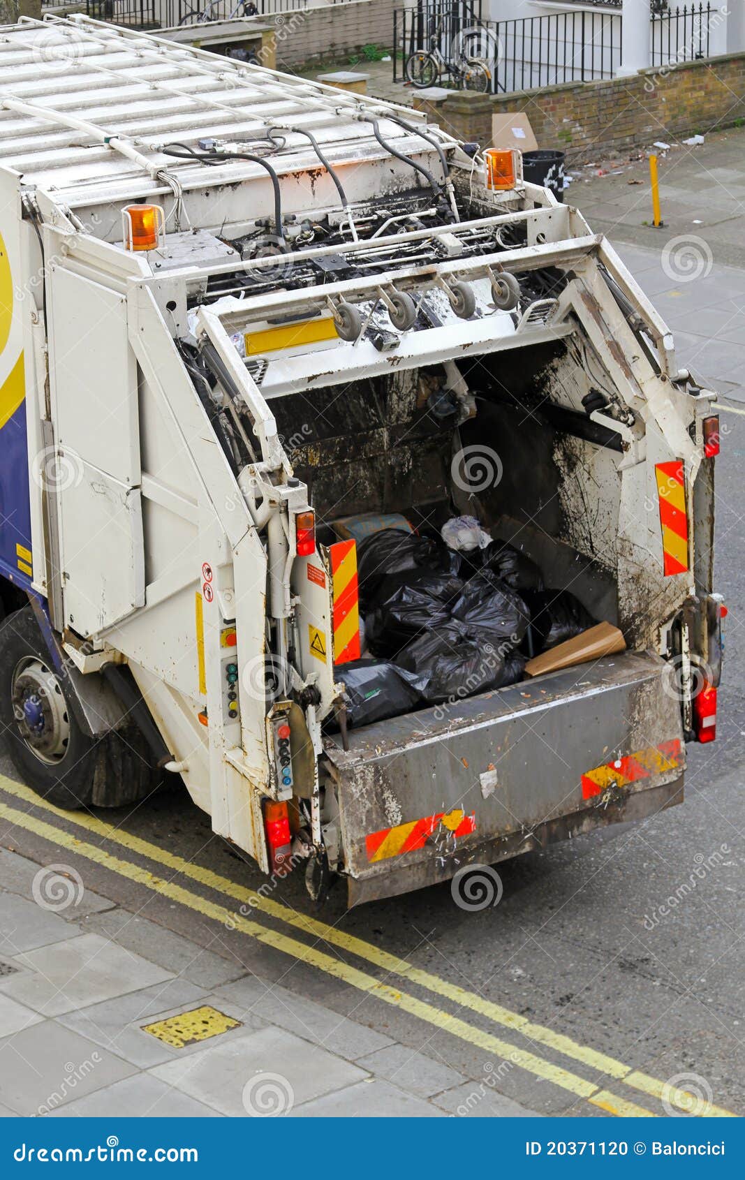 Garbage truck stock photo. Image of city, truck, garbage - 20371120