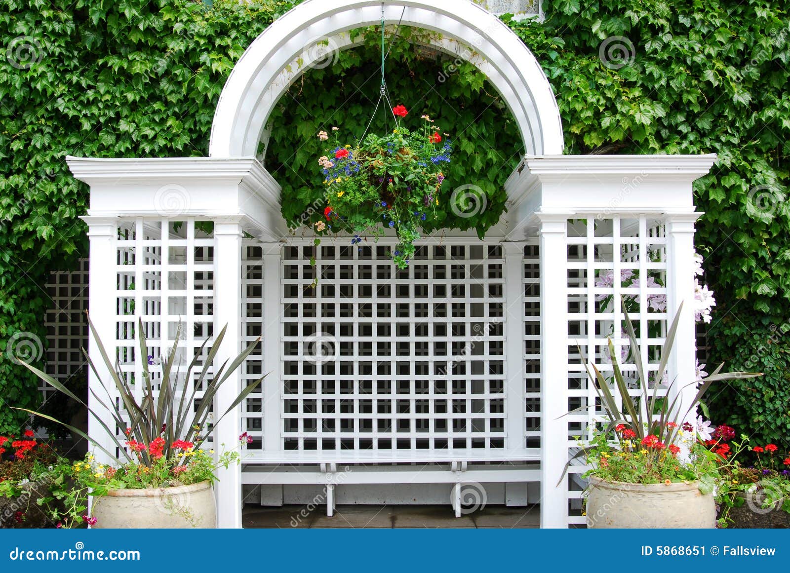 Garden arch and windows stock image. Image of columbia - 5868651