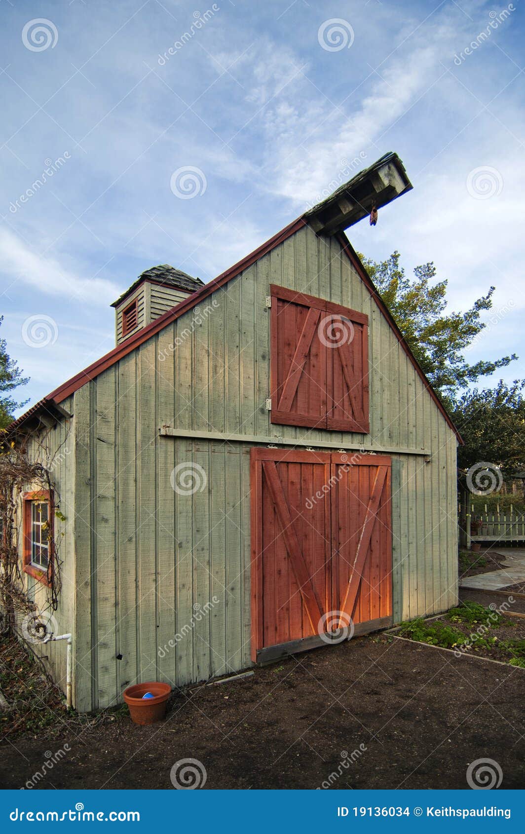 Garden Barn stock photo. Image of rustic, architecture - 19136034