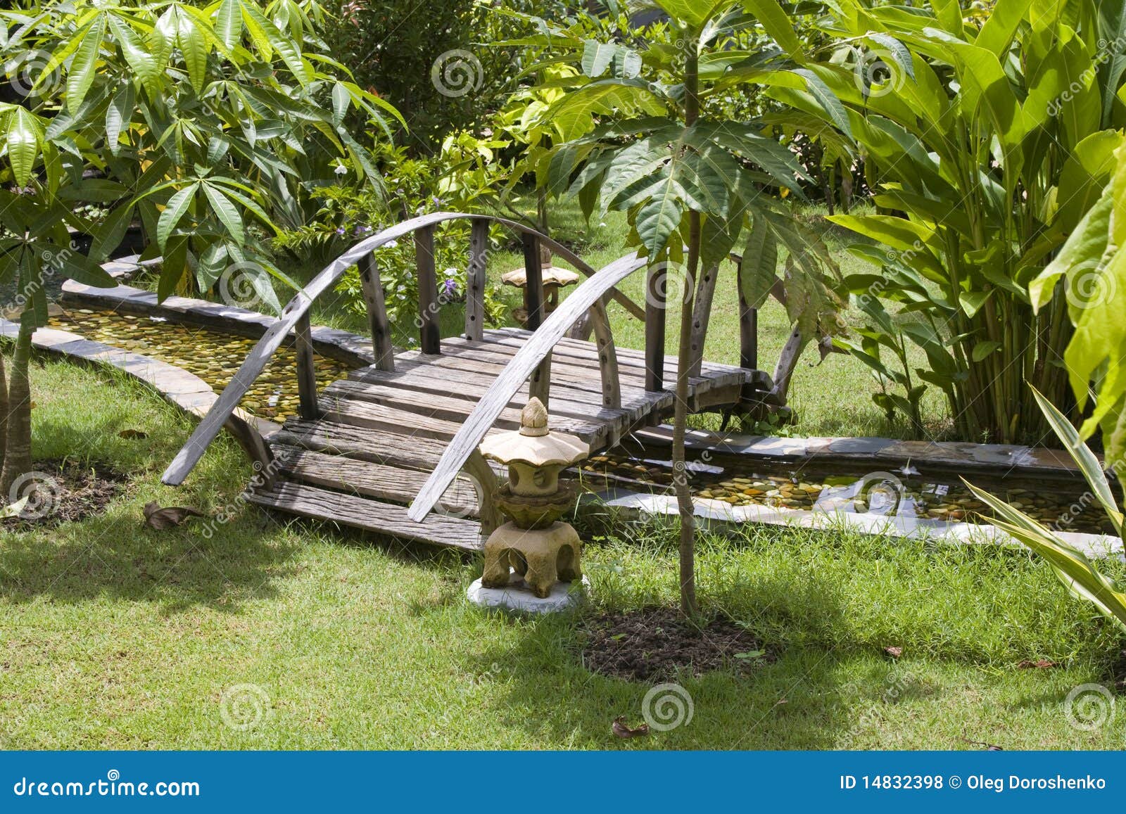 Garden bridge stock photo. Image of grass, plant, scenic - 14832398