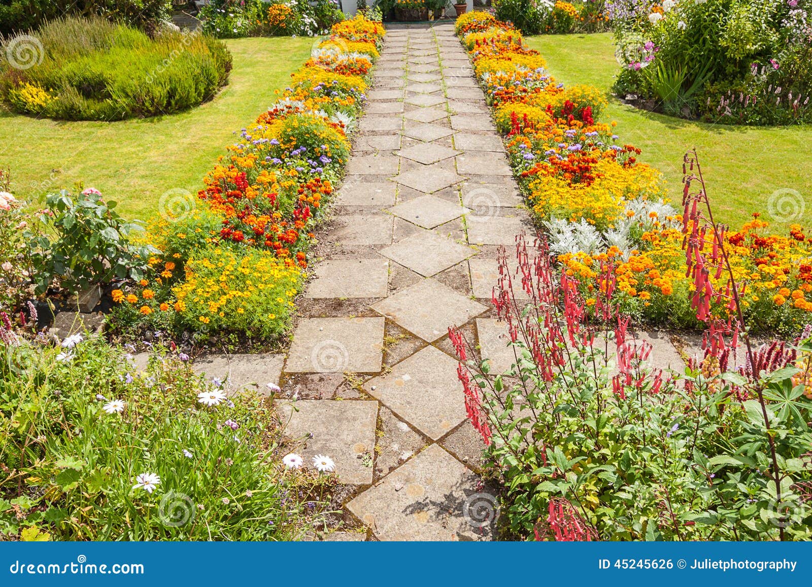 Garden Landscaping with a Path Stock Photo - Image of backyard, grass ...