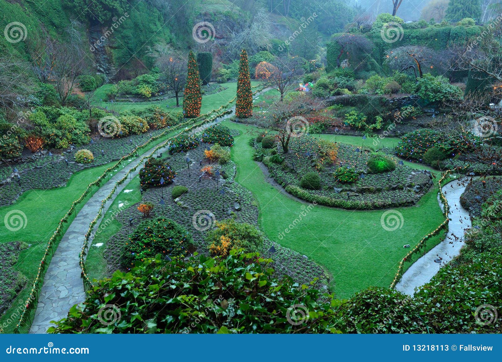Garden night scene stock image. Image of flower, greenery - 13218113
