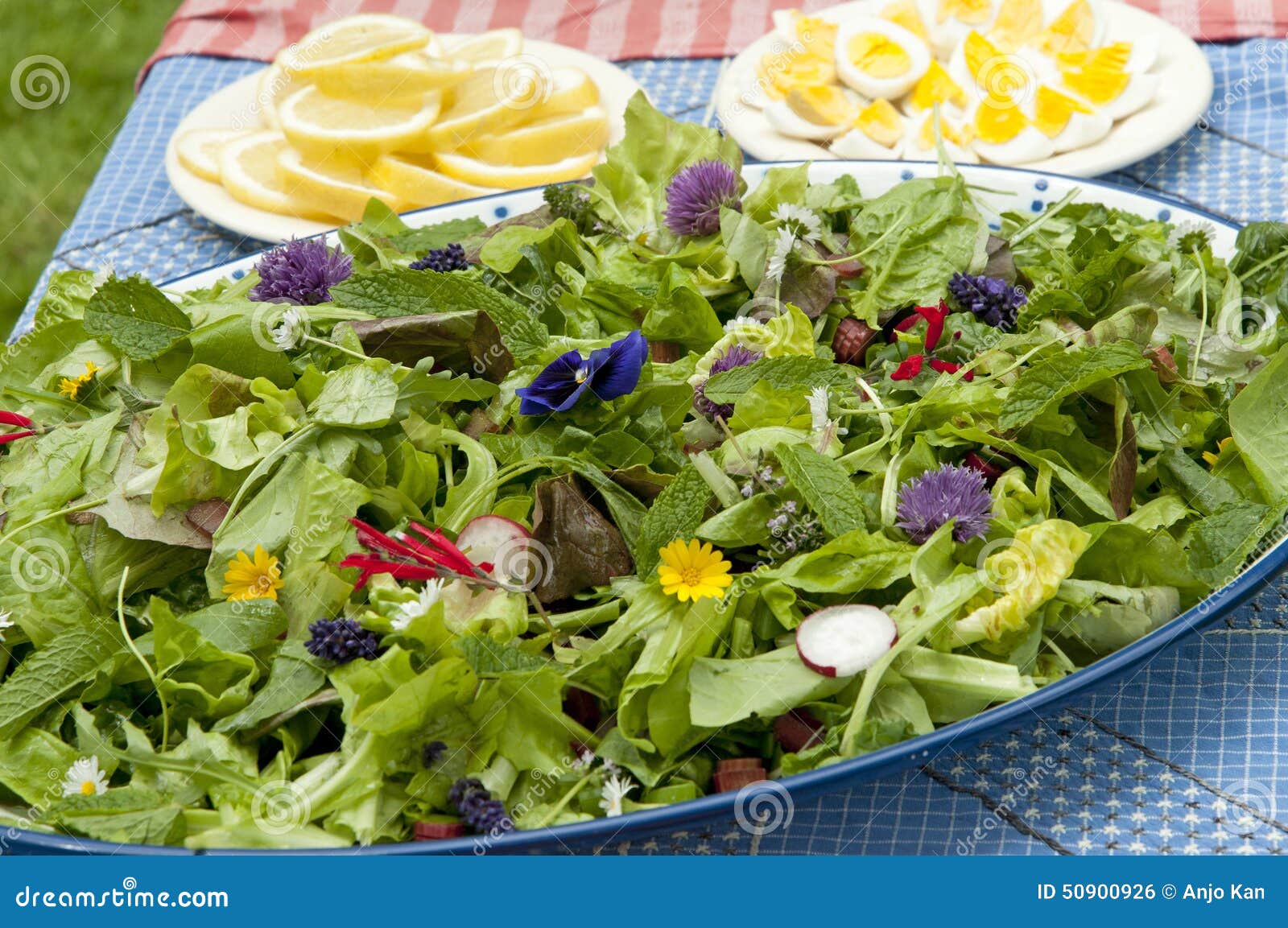 Garden Salad with Eatable Flowers Stock Photo - Image of creative ...