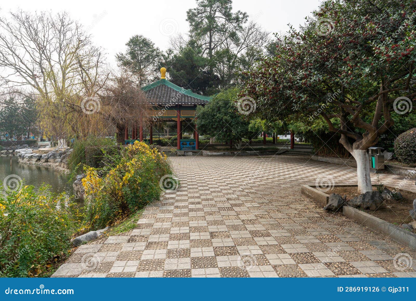Garden of Southern Changjiang Delta Stock Photo - Image of temple ...