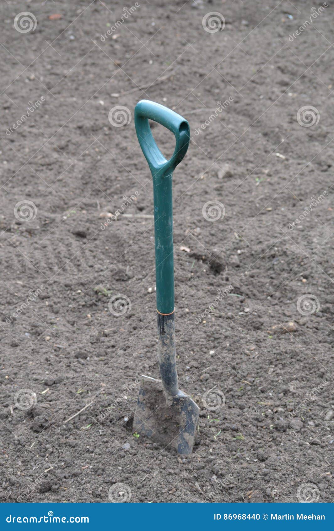 Garden spade. stock photo. Image of spade, tool, modern - 86968440