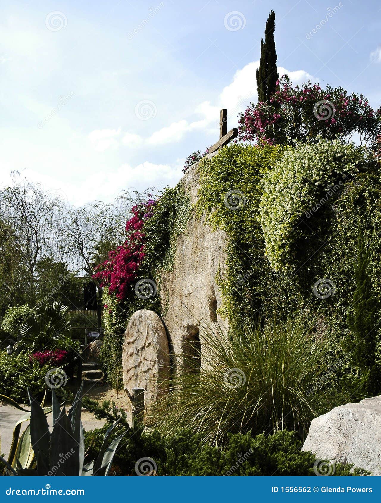 The Garden Tomb stock photo. Image of holy, betrayed, empty - 1556562