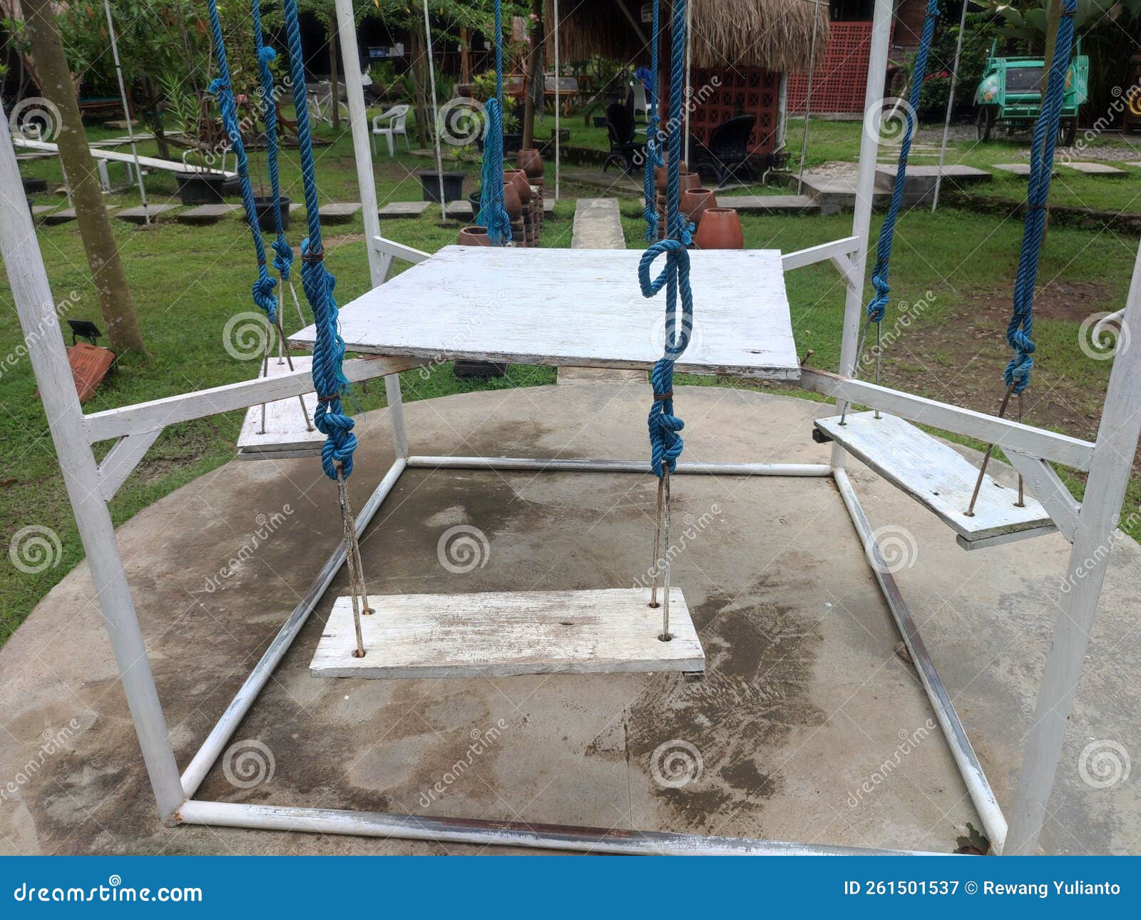Garden with Unique Hanging Table Chairs for Relaxing in Open Spaces ...