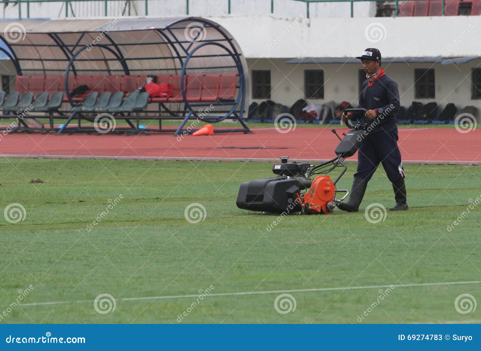 Gardener editorial stock photo. Image of indonesia, vehicle - 69274783
