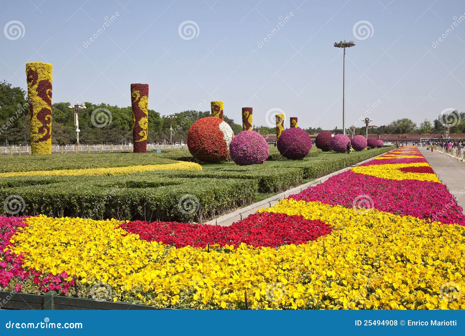 Gardens in Beijing stock photo. Image of exterior, chinese - 25494908