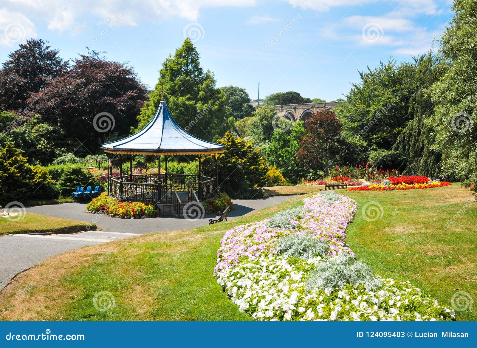 Gardens of Cornwall stock image. Image of trees, english - 124095403