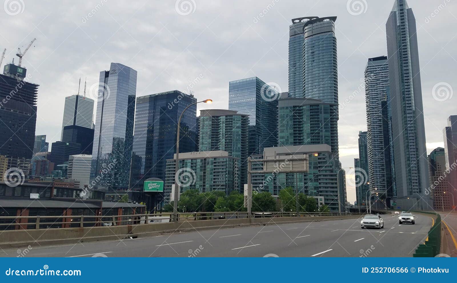 Gardiner Expressway in Toronto Downtown Editorial Photo - Image of view ...
