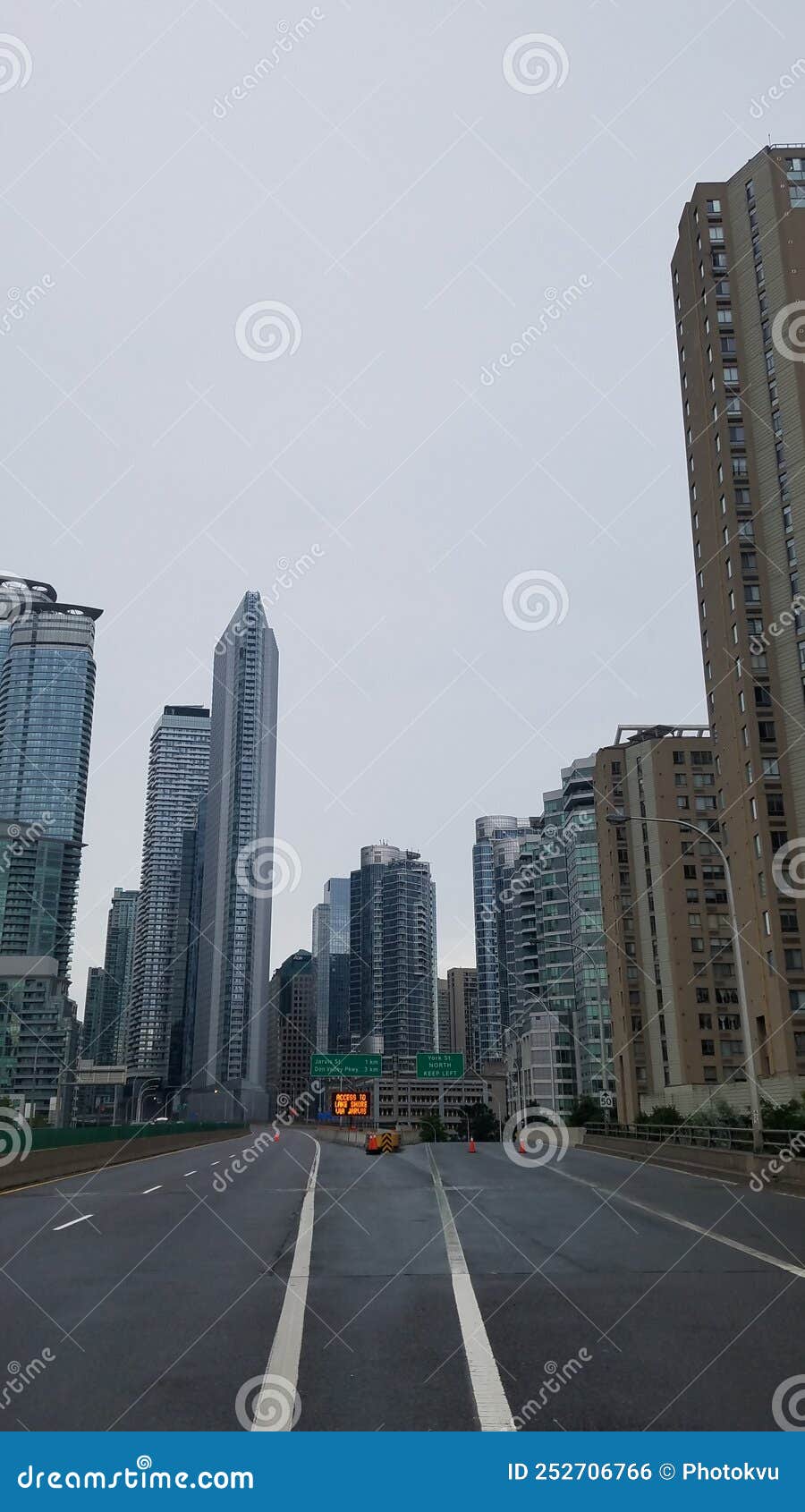 Gardiner Expressway in Toronto Downtown Editorial Photo - Image of ...