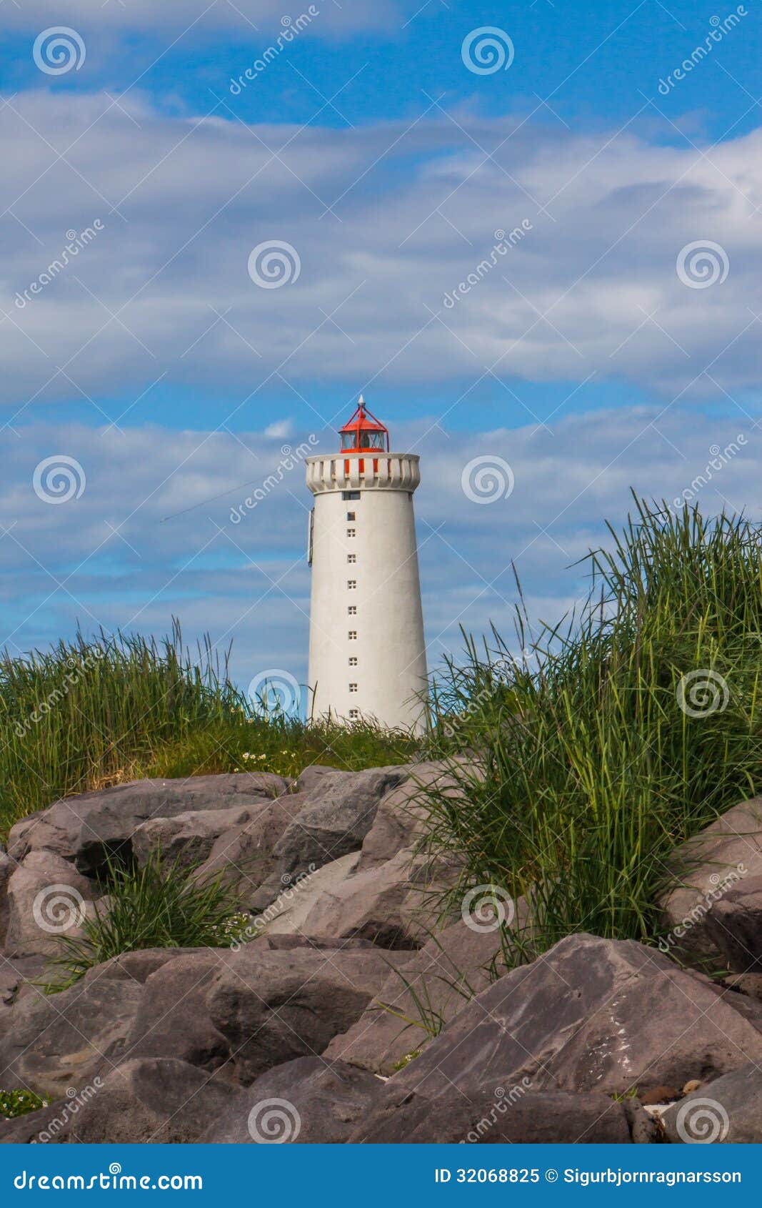 Gardskagi Lighthouse stock image. Image of grass, gardskagi - 32068825