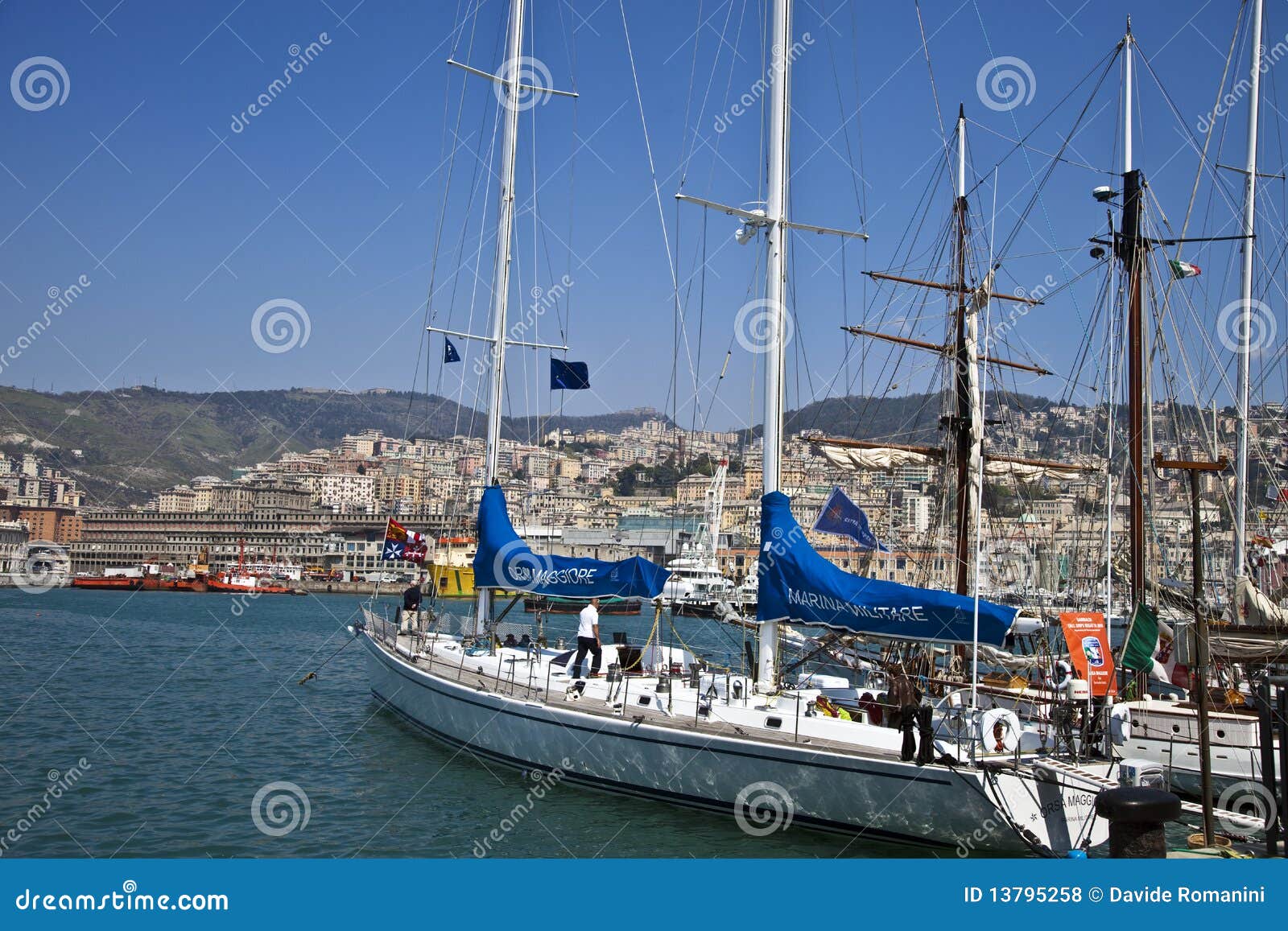 Garibaldi Tall Ships Regatta 2010 Editorial Stock Photo - Image of boys ...