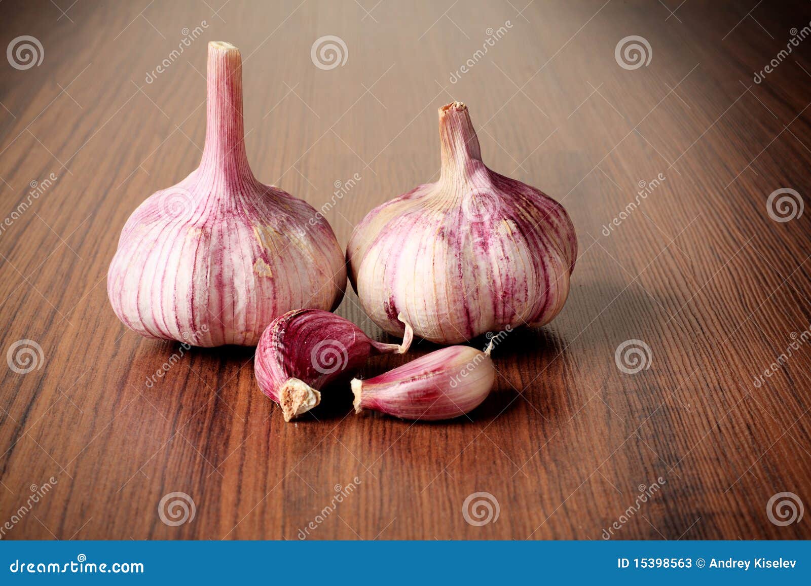 Garlic stock image. Image of nutrition, vegetarian, harvest - 15398563