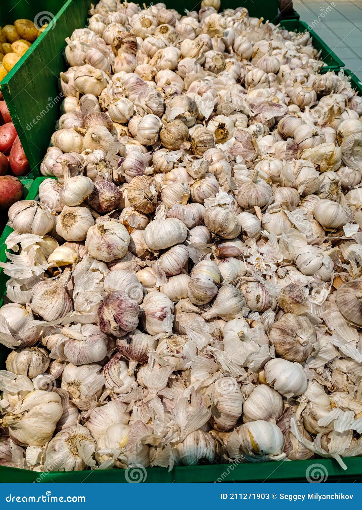 Garlic is in the Boxes in the Supermarket Stock Image - Image of ...