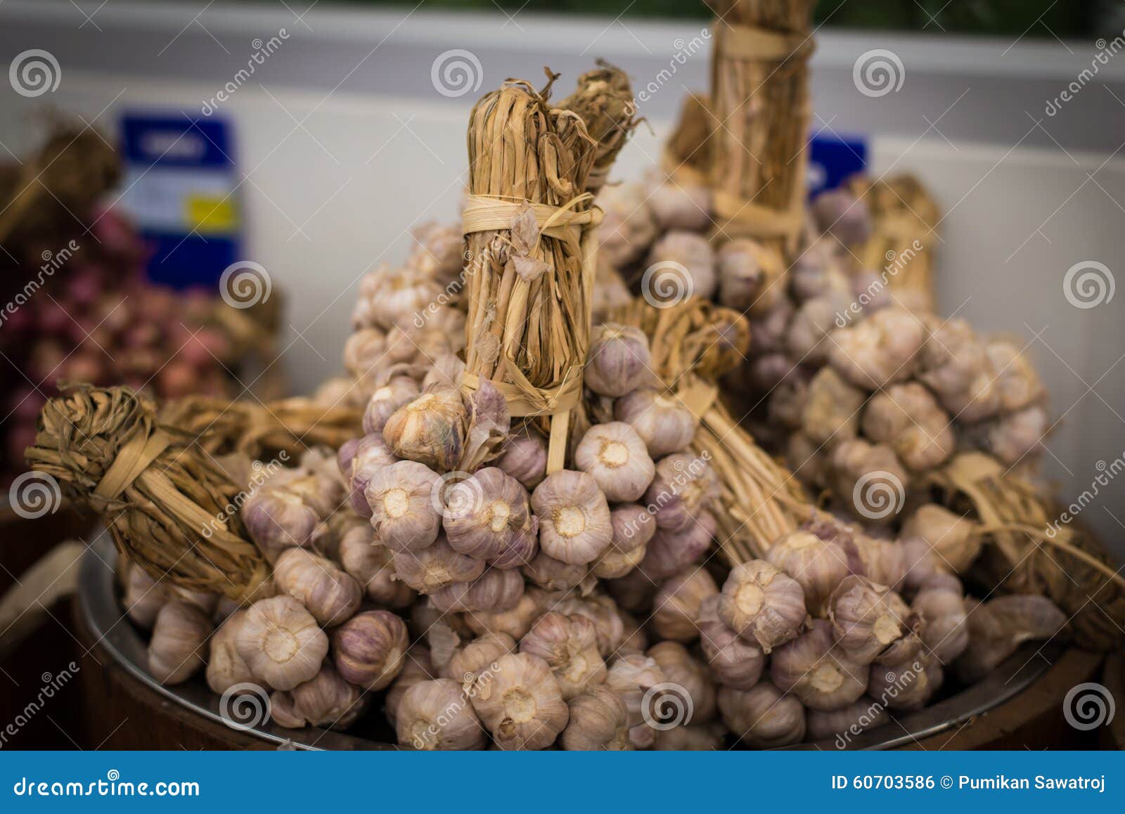 Garlic on a farm stand stock photo. Image of ingredient - 60703586