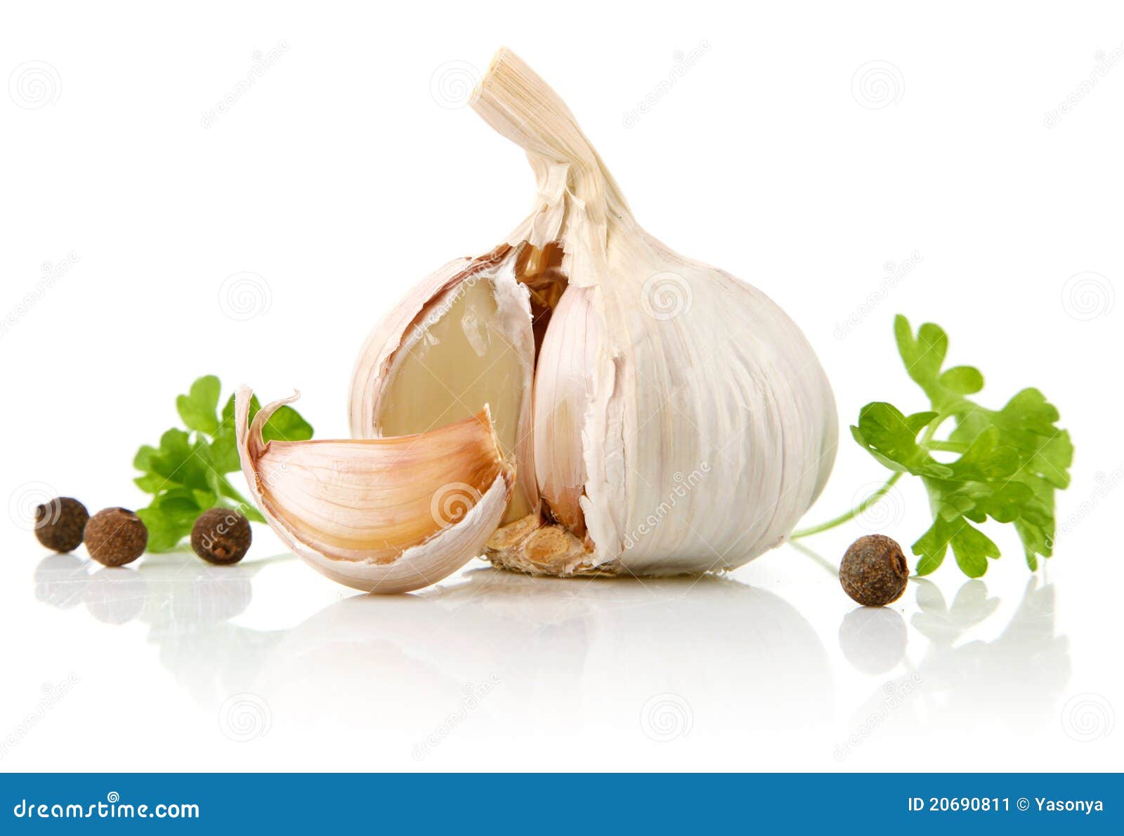 Garlic Fruit with Parsley Spice Stock Image - Image of natural, white ...