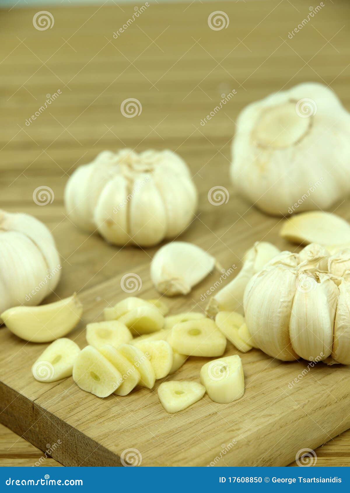 Garlic pods stock photo. Image of kitchen, healthy, smell - 17608850