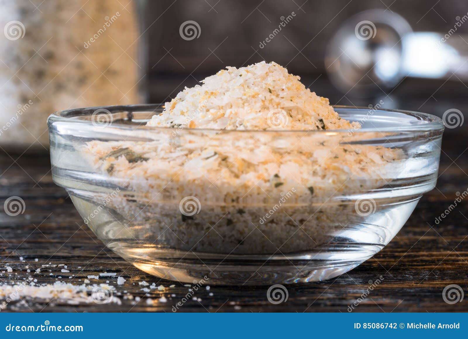 Garlic Salt in an Ingredient Bowl Stock Photo - Image of salt, garlic ...