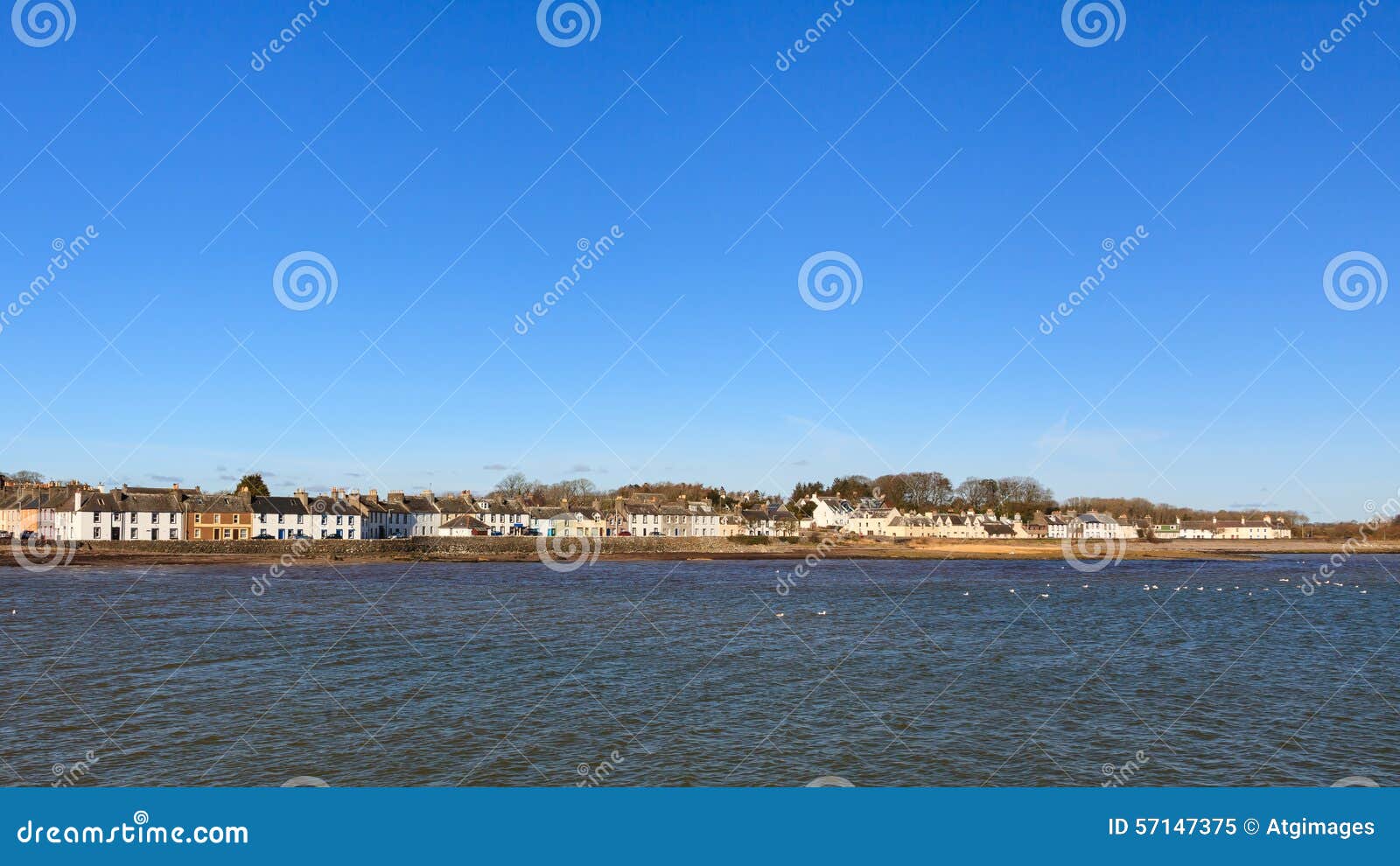 Garlieston Waterfont imagen de archivo. Imagen de escocia - 57147375