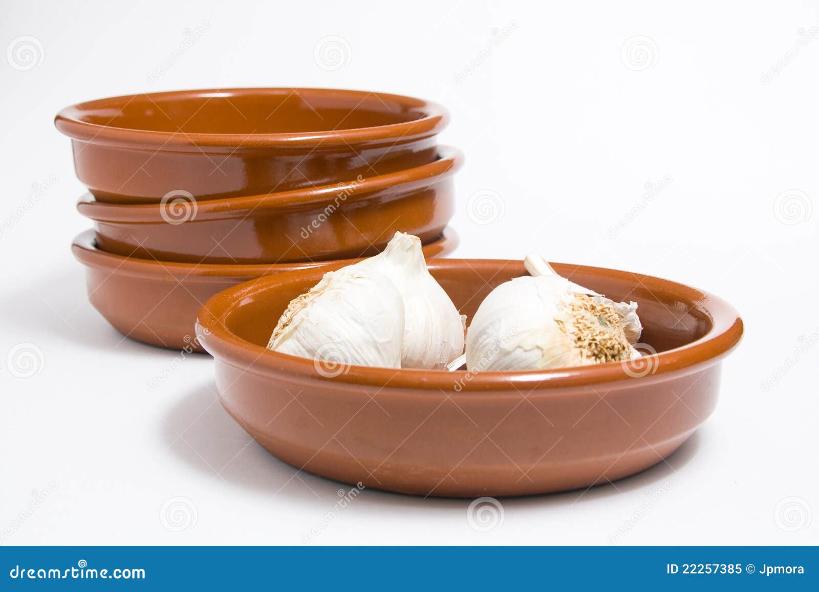 Garlin in a plate stock image. Image of natural, plate - 22257385