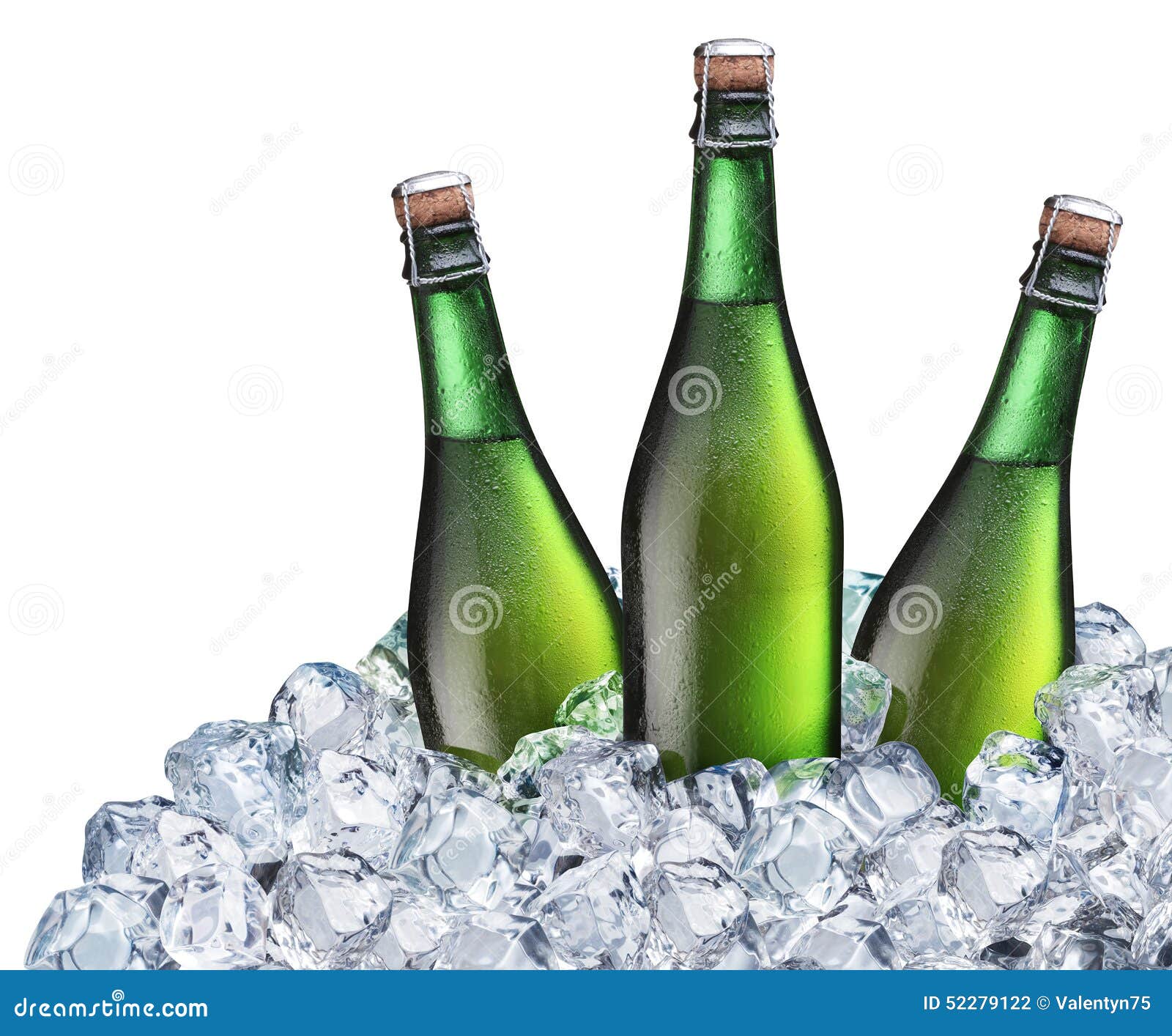 Garrafas Da Cerveja No Gelo Foto de Stock - Imagem de vidro, trajetos ...