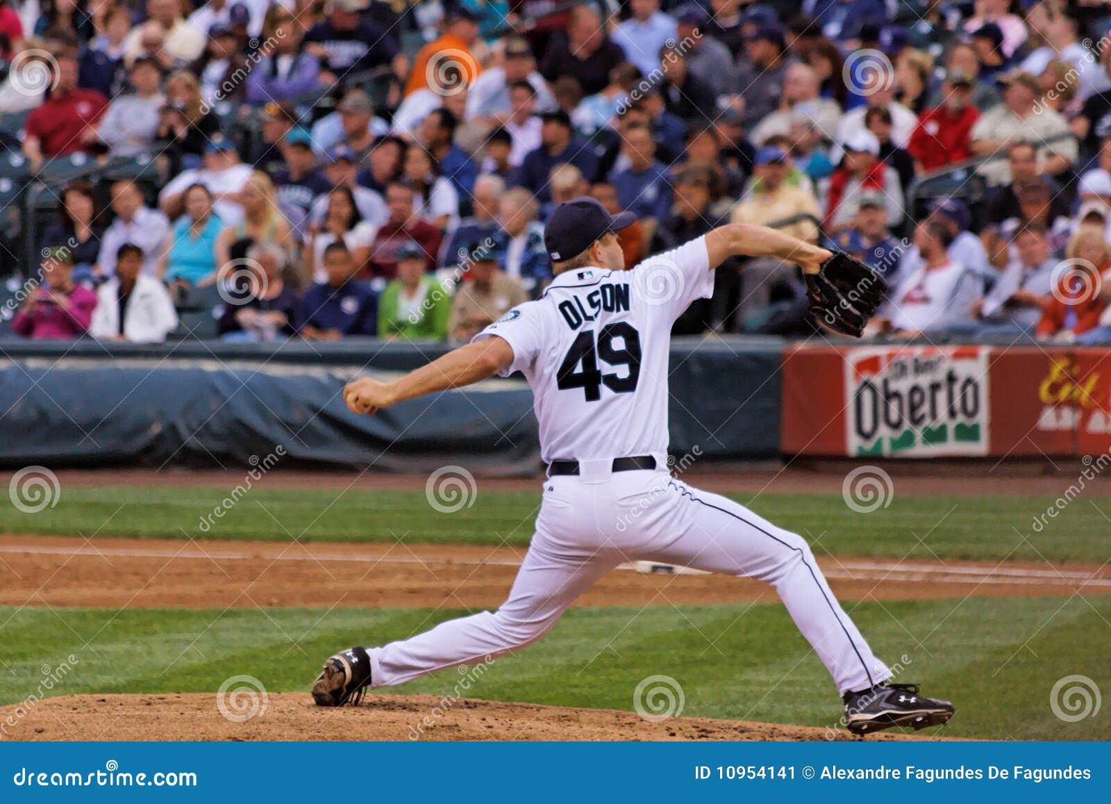 Garrett Olson Pitcher editorial photo. Image of june - 10954141