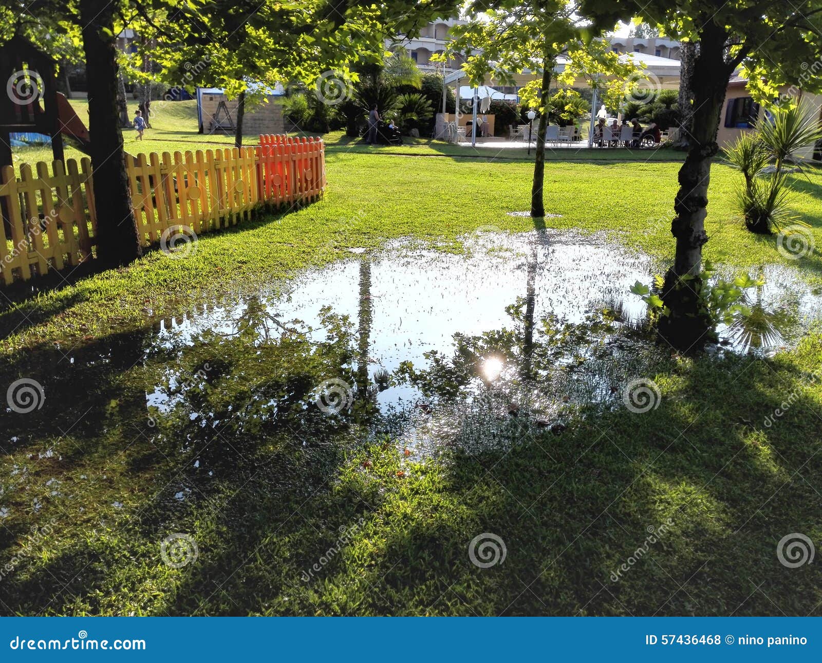 Garten stockfoto. Bild von italien, garten, regen, grün - 57436468