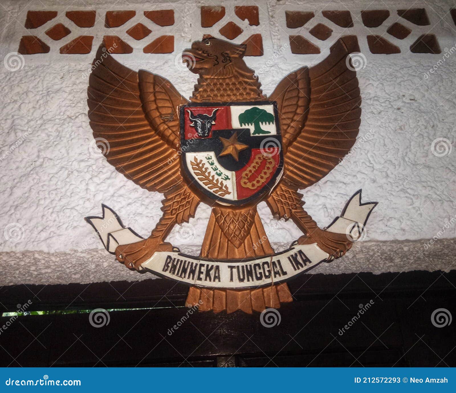 Garuda Ave Símbolo De Indonesia Imagen de archivo - Imagen de indonesia ...