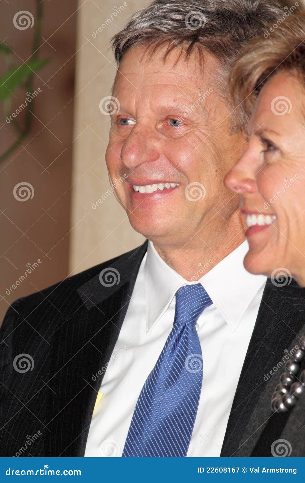 Gary Johnson with Fiance Kate Prusack Editorial Photography - Image of ...