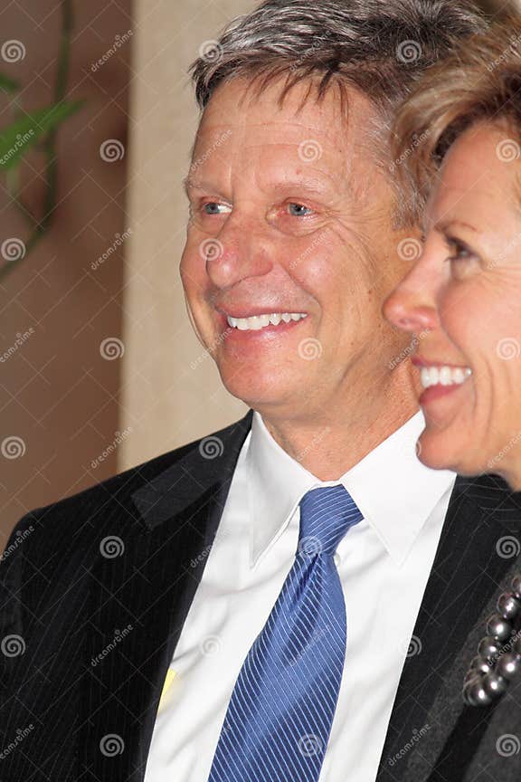 Gary Johnson with Fiance Kate Prusack Editorial Photography - Image of ...