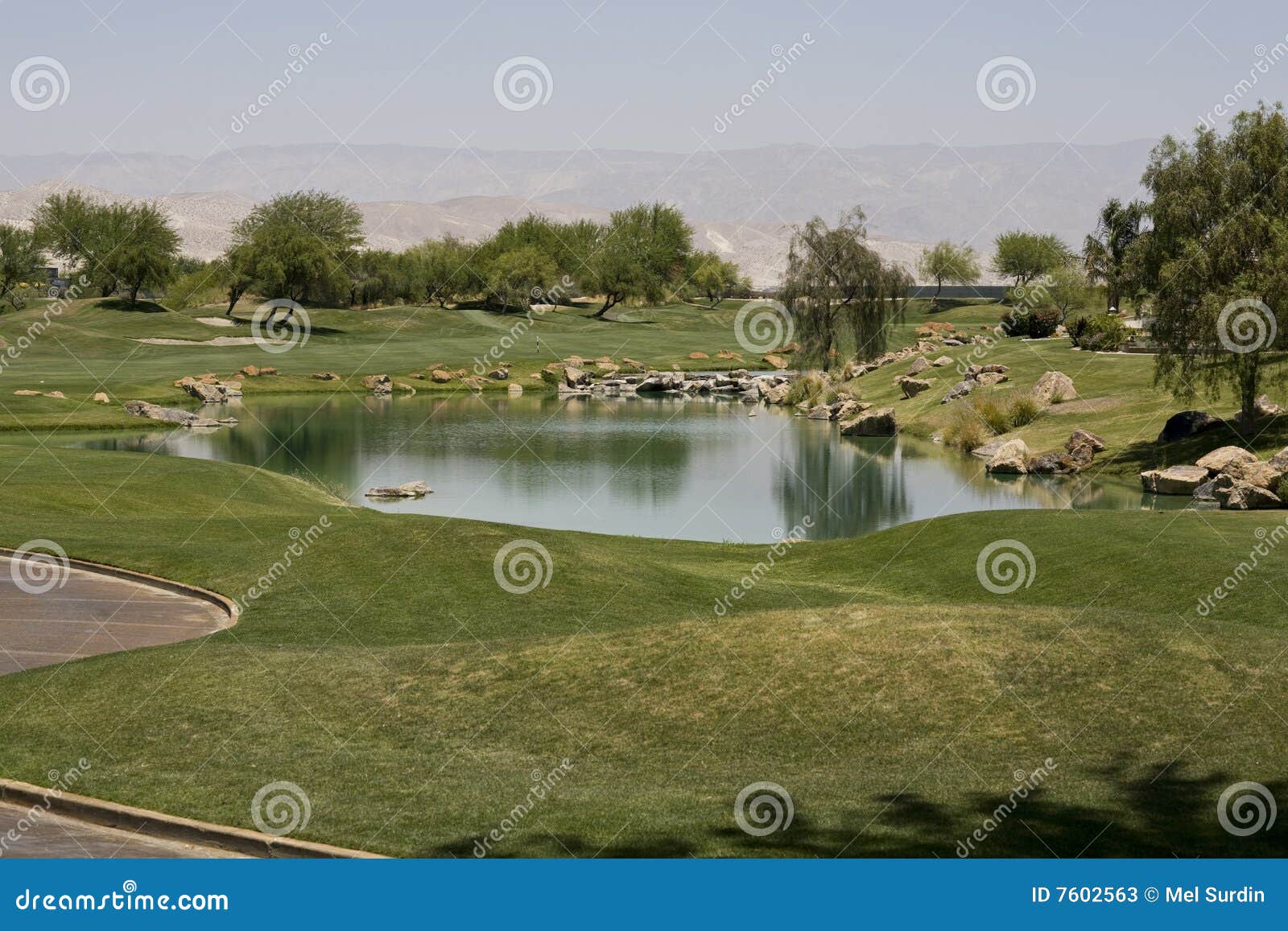 Gary Player Signature Golf Course Stock Image - Image of grass, golfing ...
