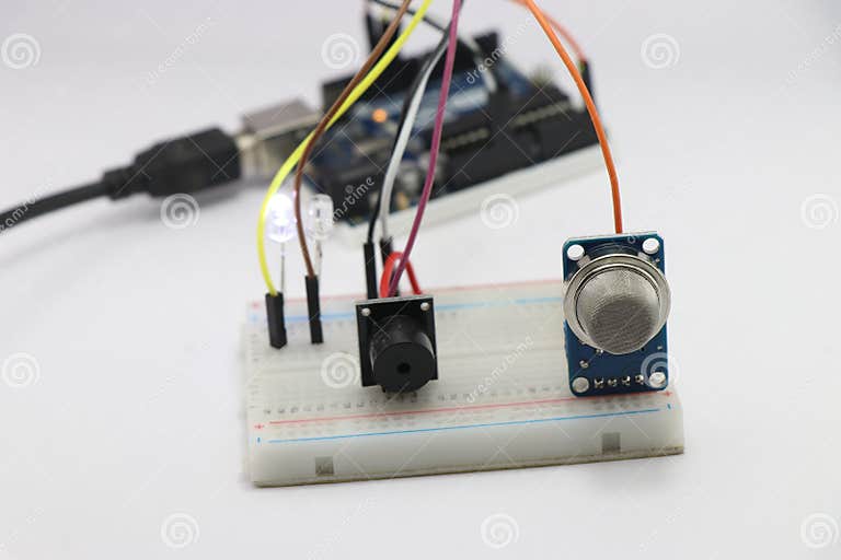 Gas Leakage Detection System Prototype Using MQ2 Gas Sensor, Buzzer ...