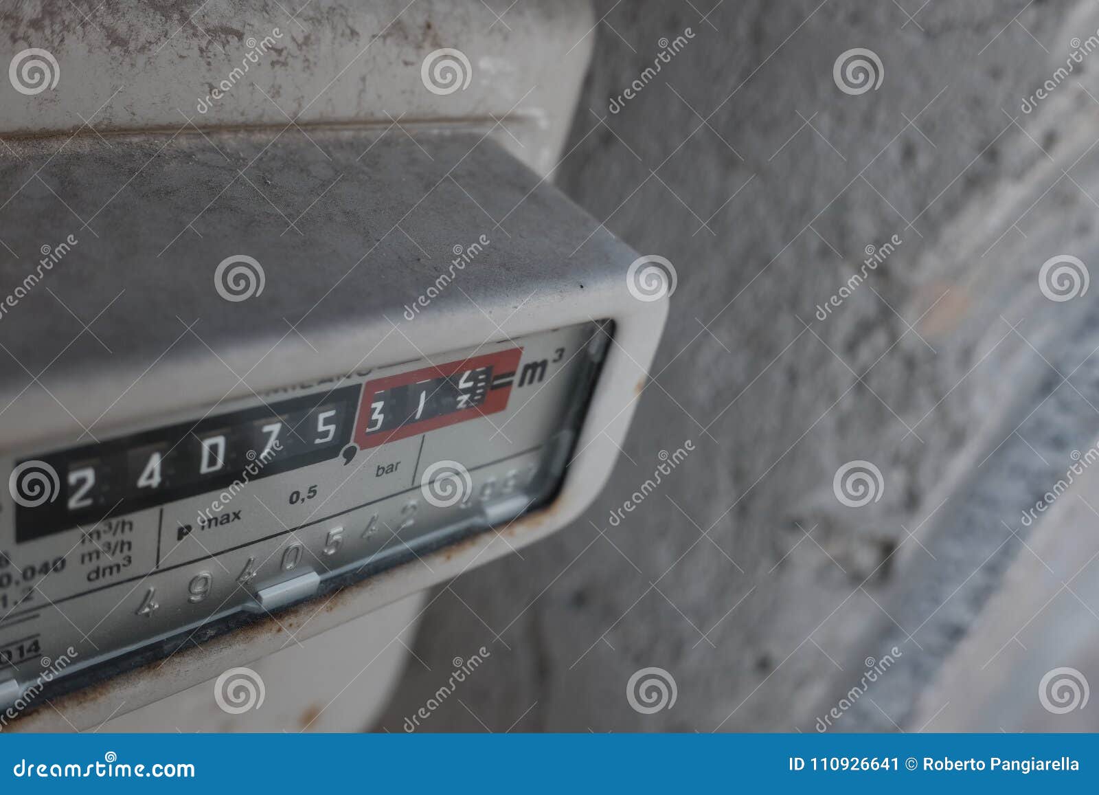 Gas meter in the box stock image. Image of temperature - 110926641