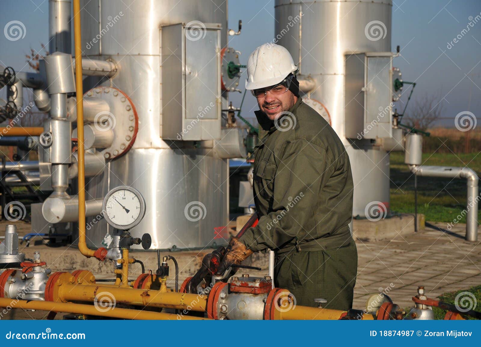 Gas operator stock image. Image of industry, blue, overalls - 18874987