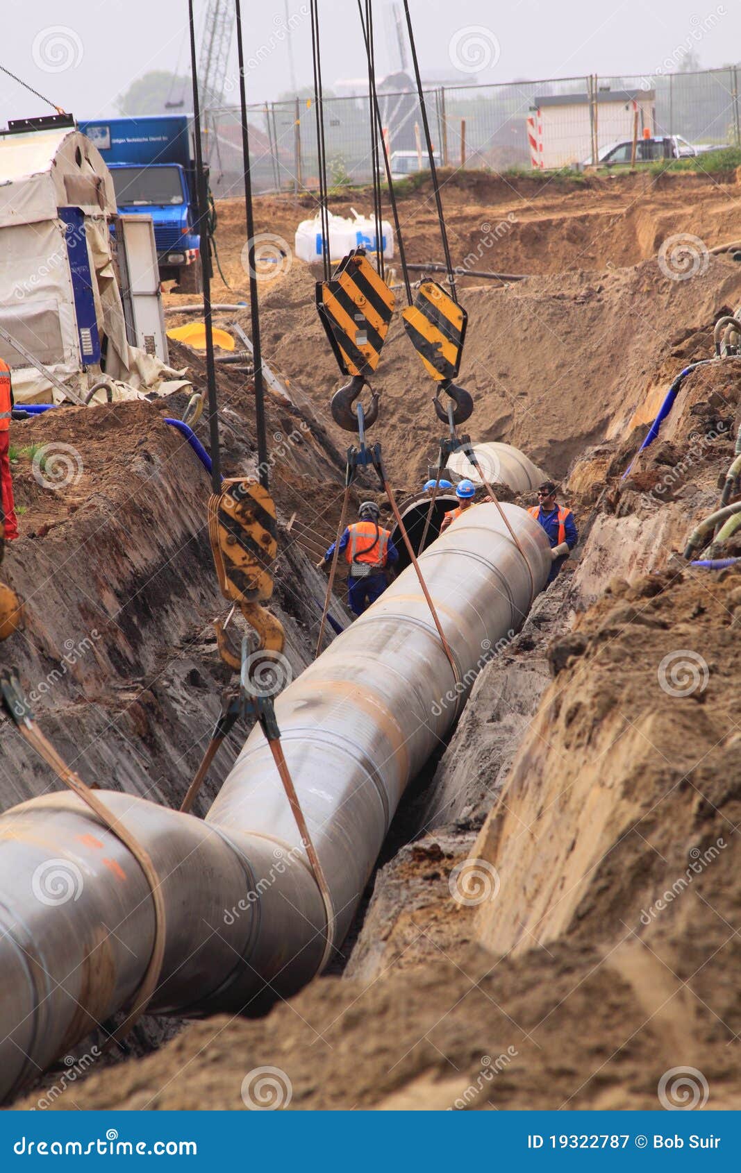 Gas pipe construction site editorial photography. Image of digging ...