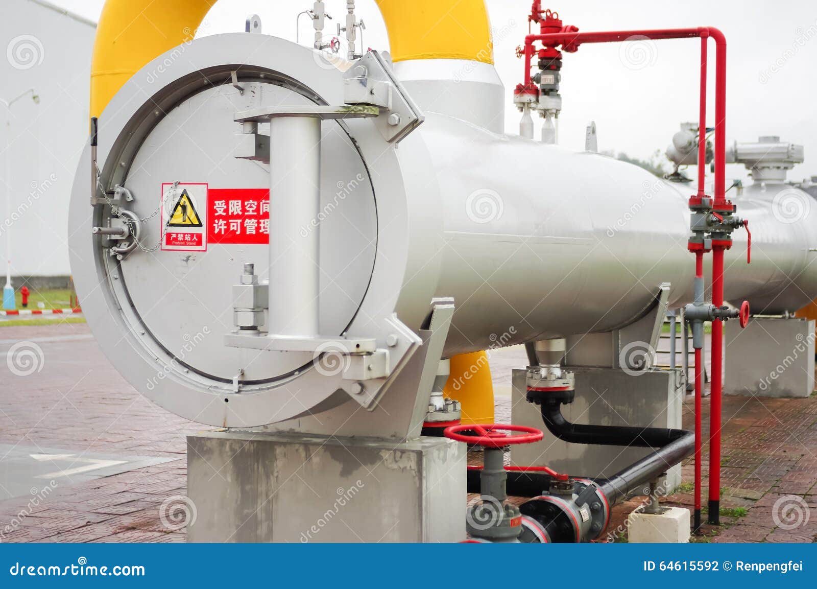 Gas pipeline equipment editorial photography. Image of natural - 64615592