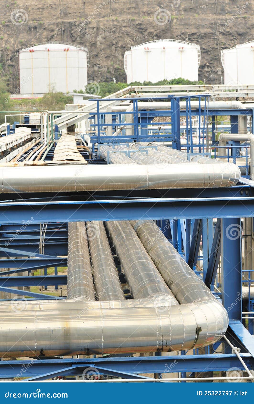 Gas pipelines and tanks stock image. Image of field, cuniculus - 25322797