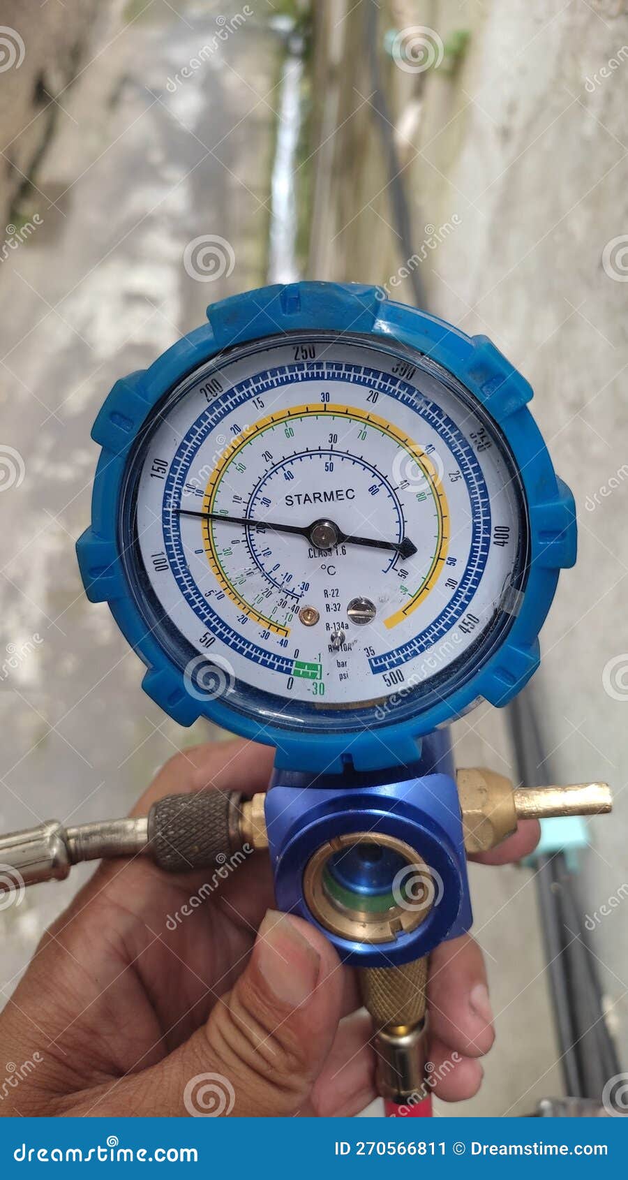 Gas pressure gauge stock image. Image of gauge, gadget - 270566811
