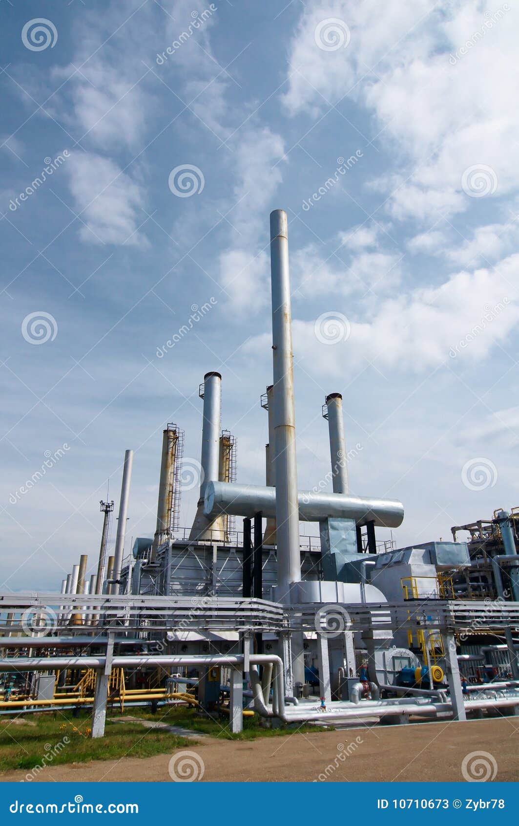 Gas-processing industry stock image. Image of aluminum - 10710673