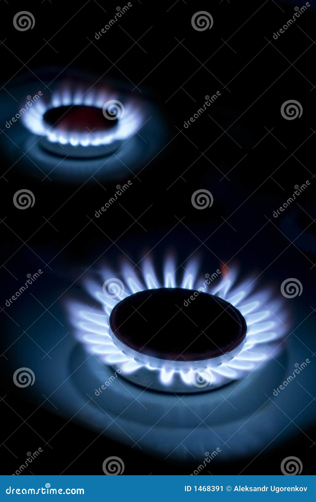 Gas-rings stock image. Image of gassing, night, light - 1468391