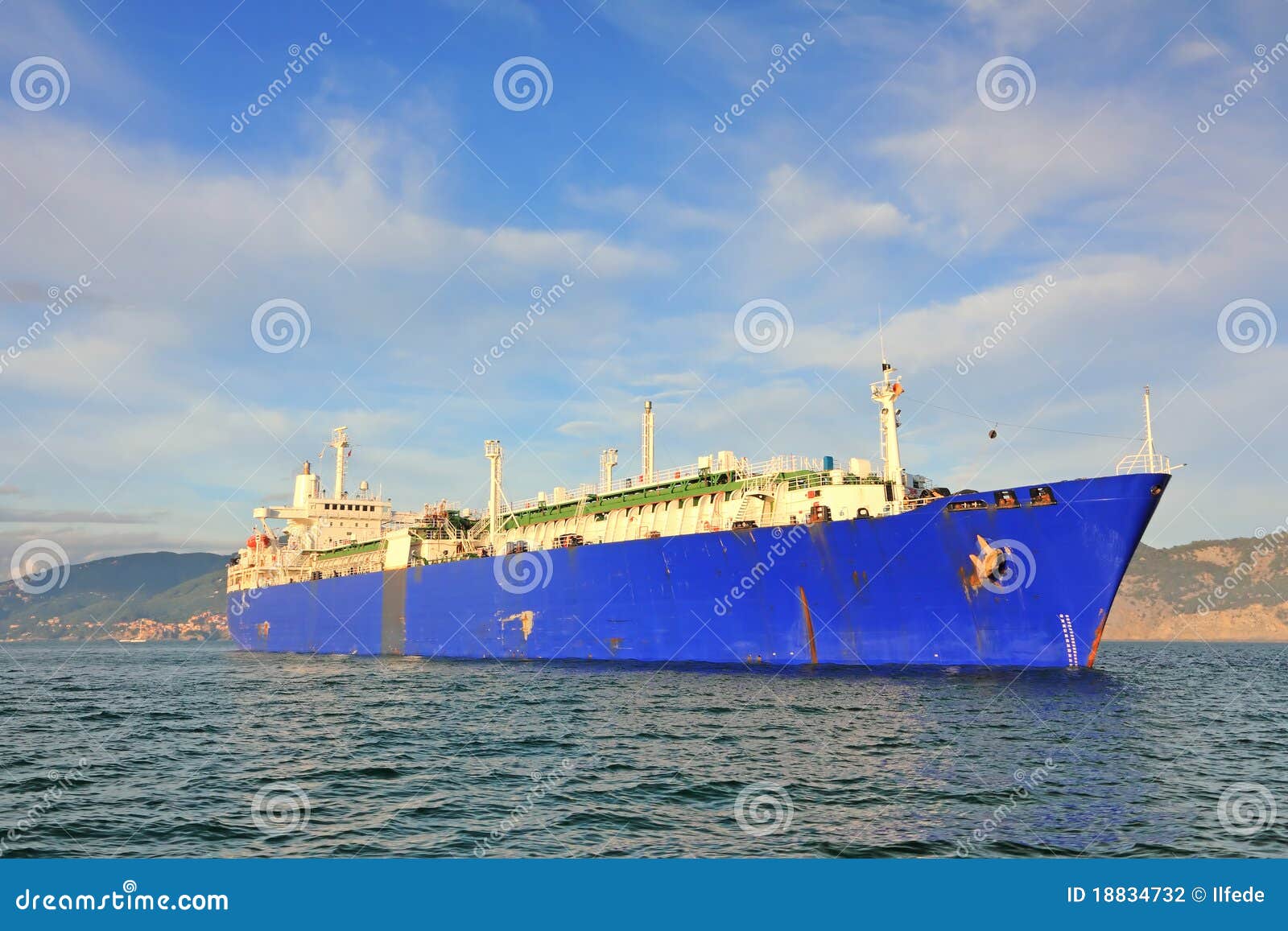 Gas tanker ship, LNG stock photo. Image of energy, industry - 18834732