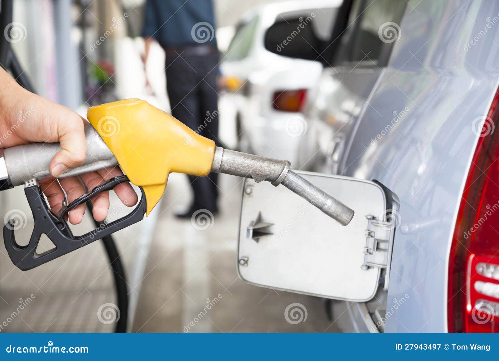 Gasoline Pump Refilling Car Stock Image - Image of cost, fuel: 27943497
