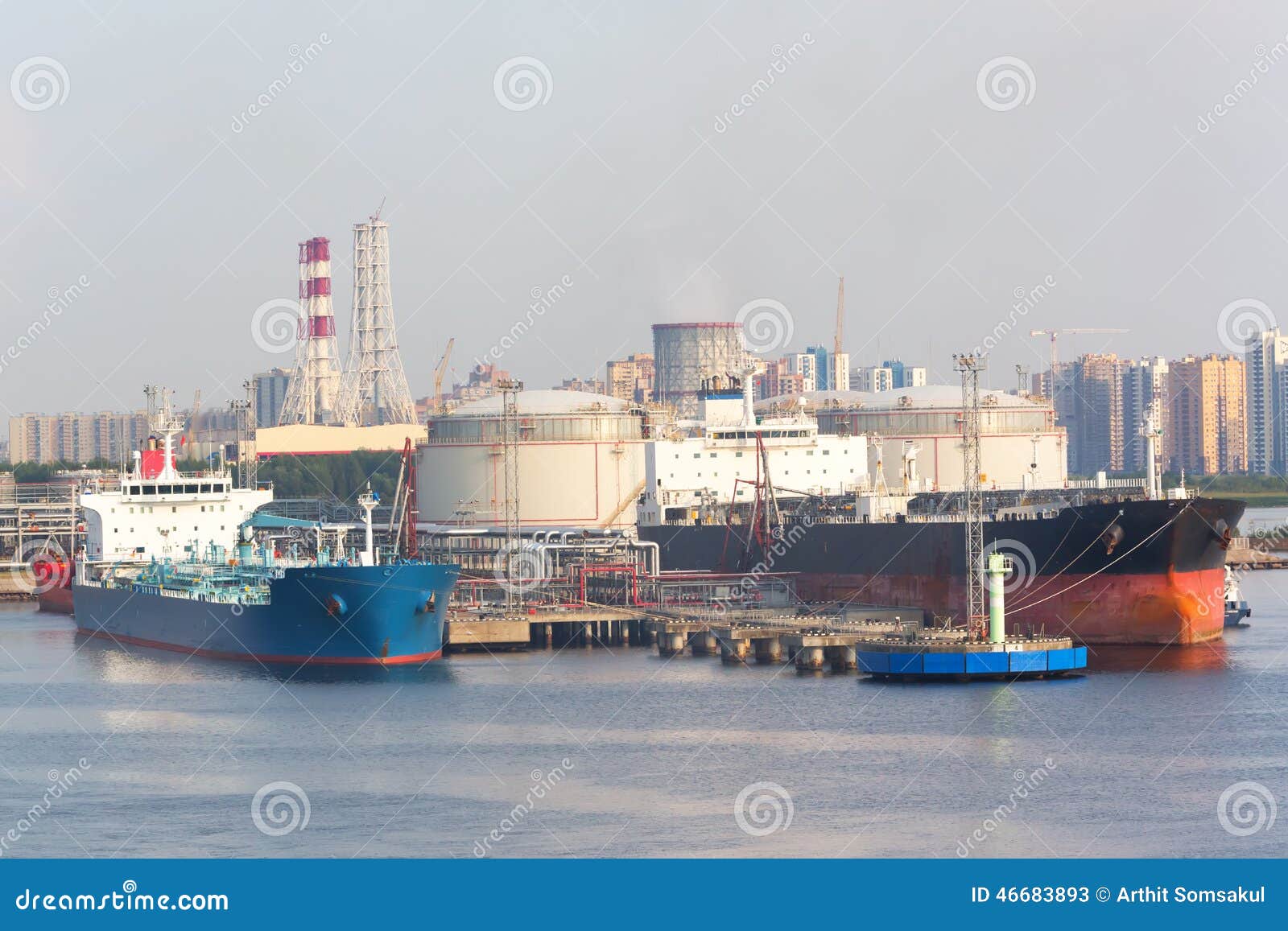 Gasoline Storage Tanks in the Seaport Stock Image - Image of energy ...