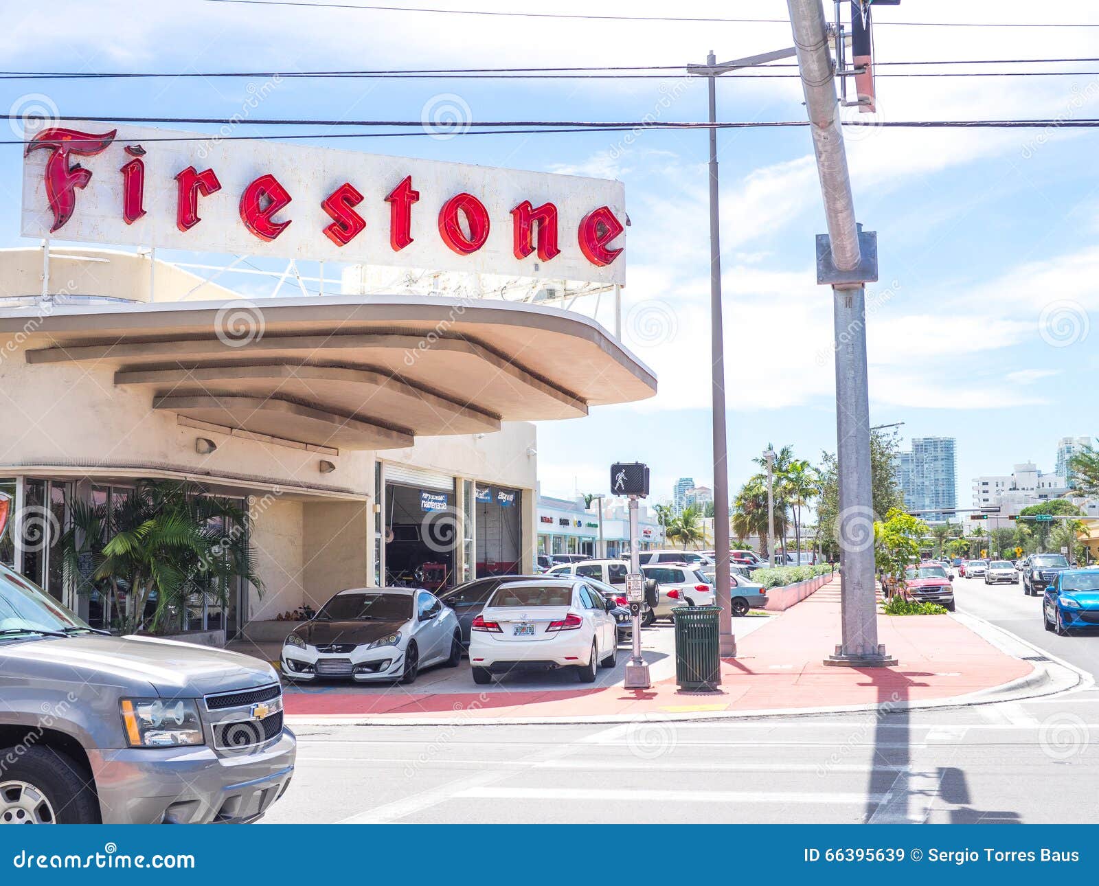 Gasolinera en Miami Beach imagen de archivo editorial. Imagen de rico ...