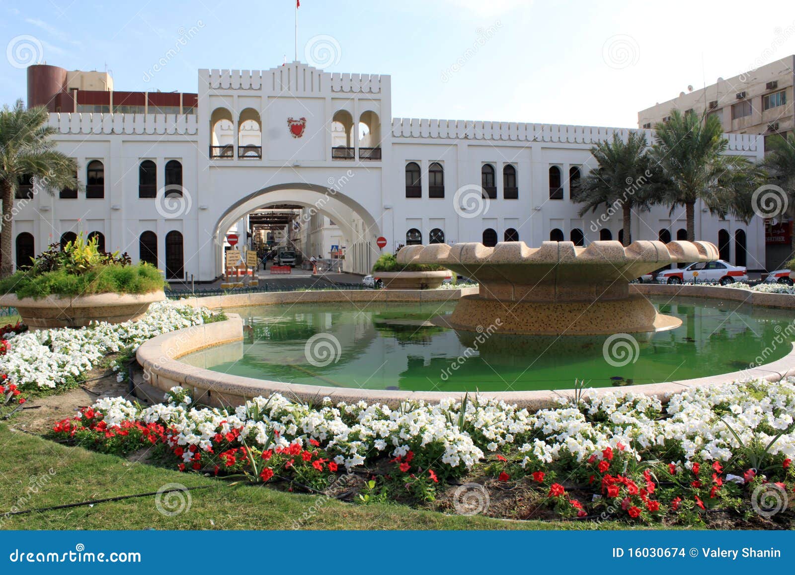 Bahrein Gate Stock Photos - Free & Royalty-Free Stock Photos from ...