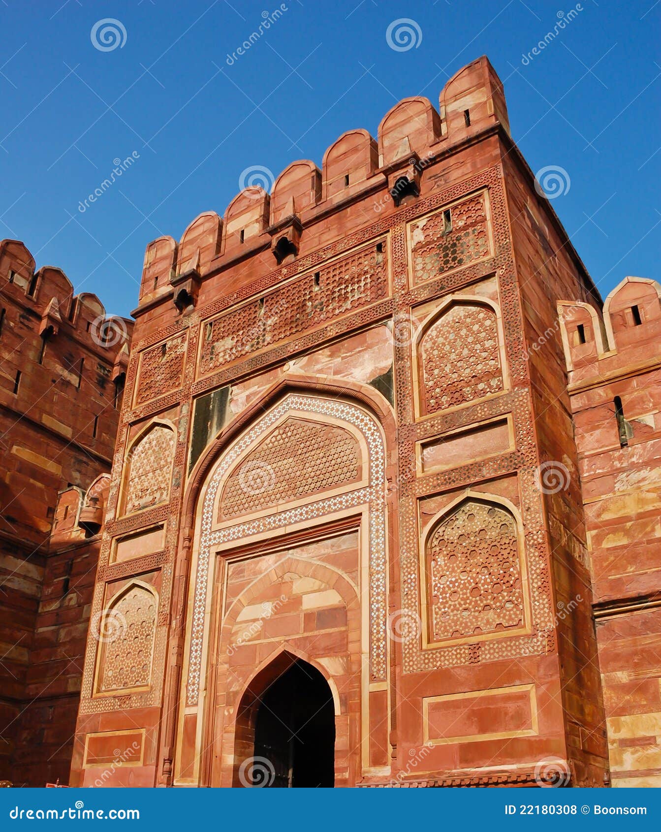 Gate in Agra fort, India stock photo. Image of monument - 22180308