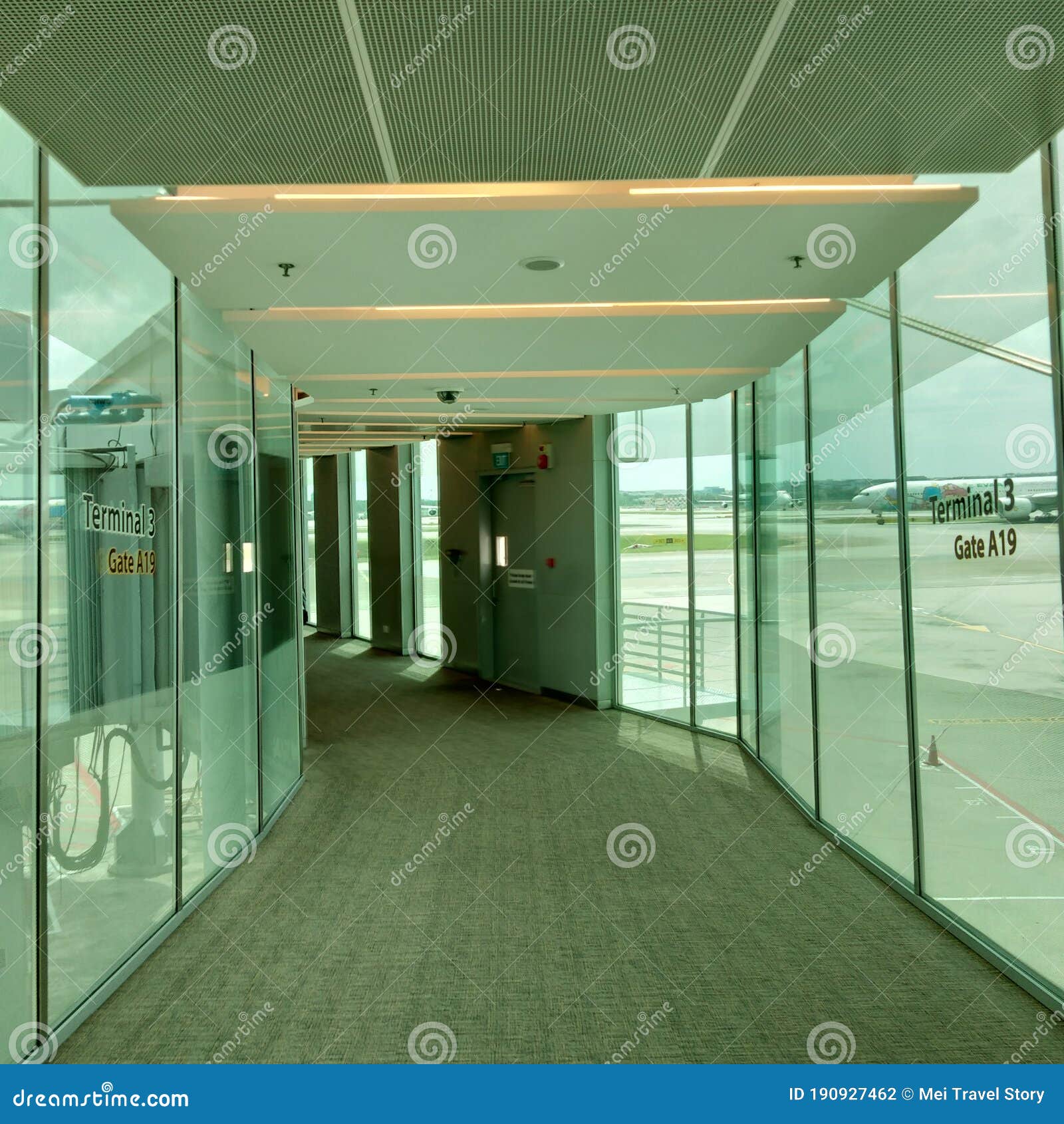 Gate at the Airport stock photo. Image of airport, indoor - 190927462