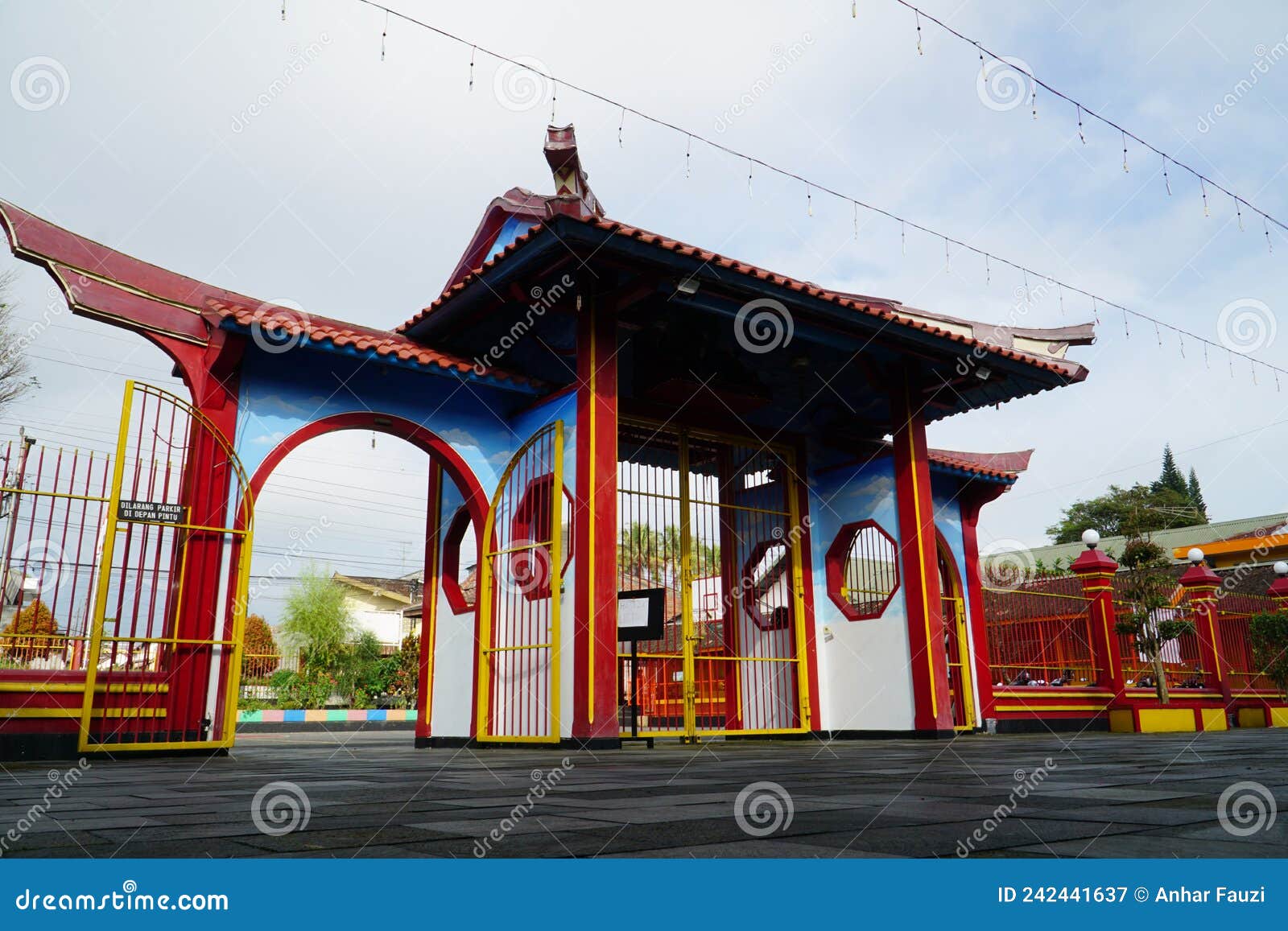 Chinese temple gate stock image. Image of asian, blue - 242441637